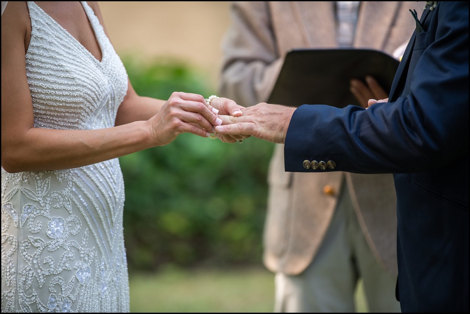 Gorgeous-Benbow-Inn-Intimate-Wedding | Parky's Pics Photography